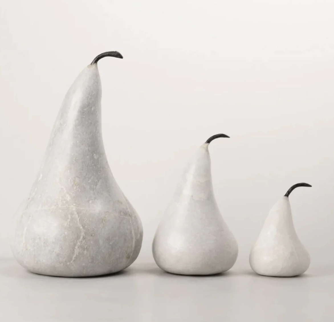 White Marble Pear Small | Country Accent